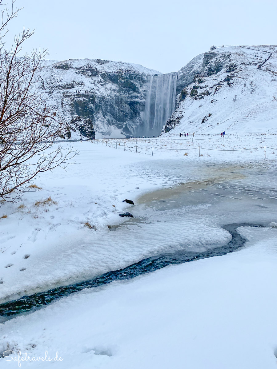 Skogafoss und Seljalandsfoss - Islands Wasserfälle im Winter